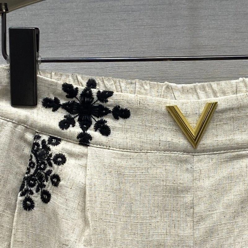 Accurate model Valentino Short Suits