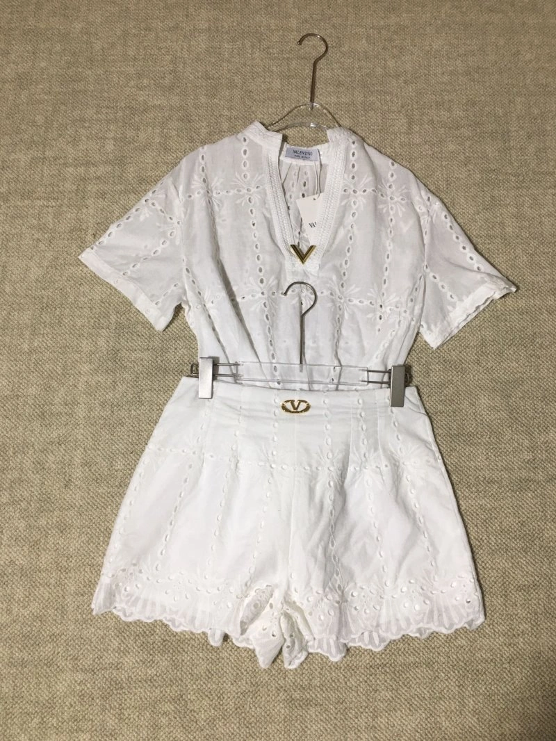 Top mirror Valentino Short Suits