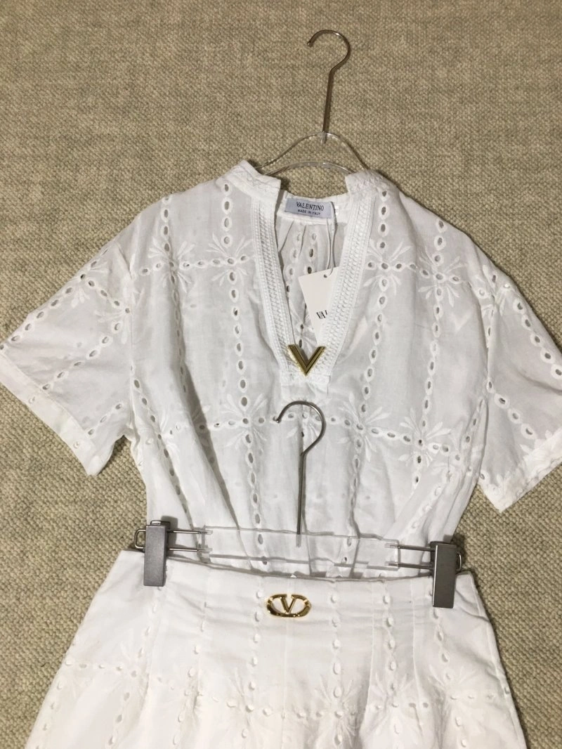 Top mirror Valentino Short Suits