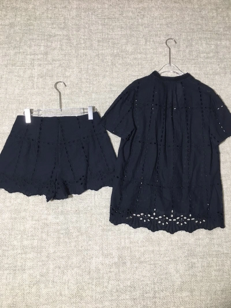 Exact replica Valentino Short Suits