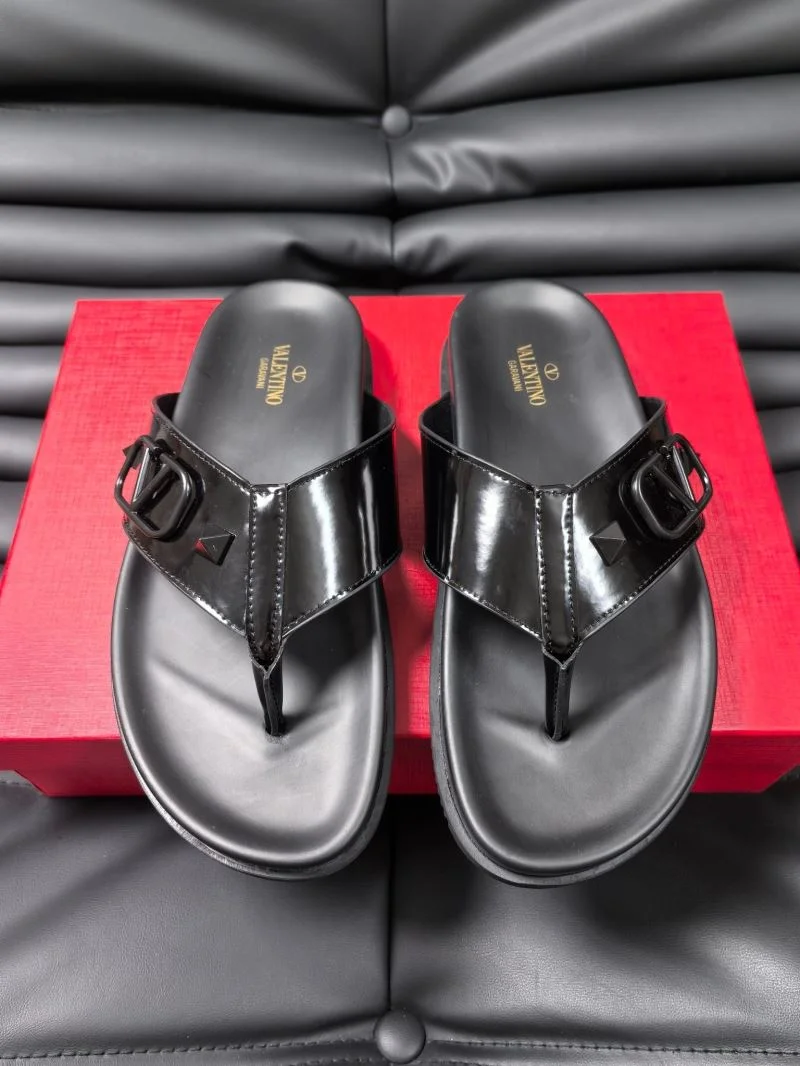 Discounted Valentino Slippers