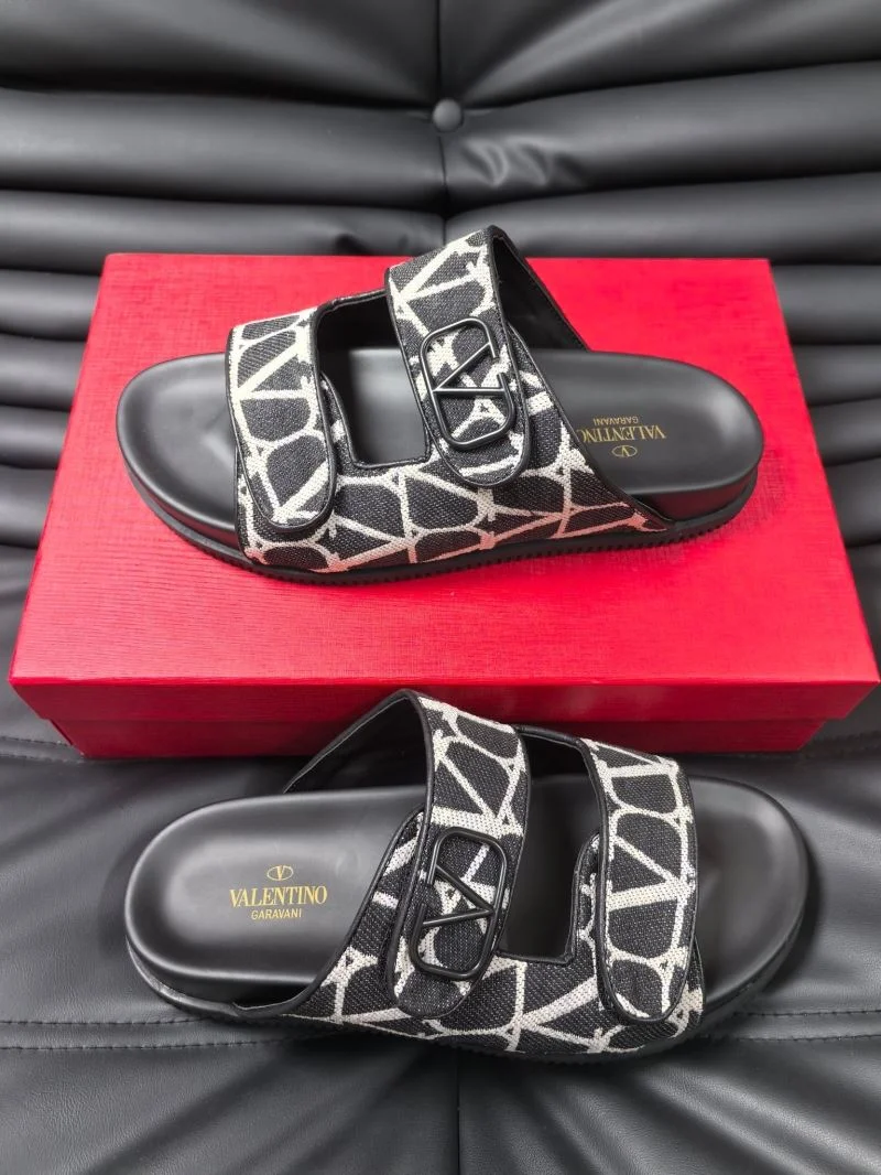 Precise copy Valentino Slippers