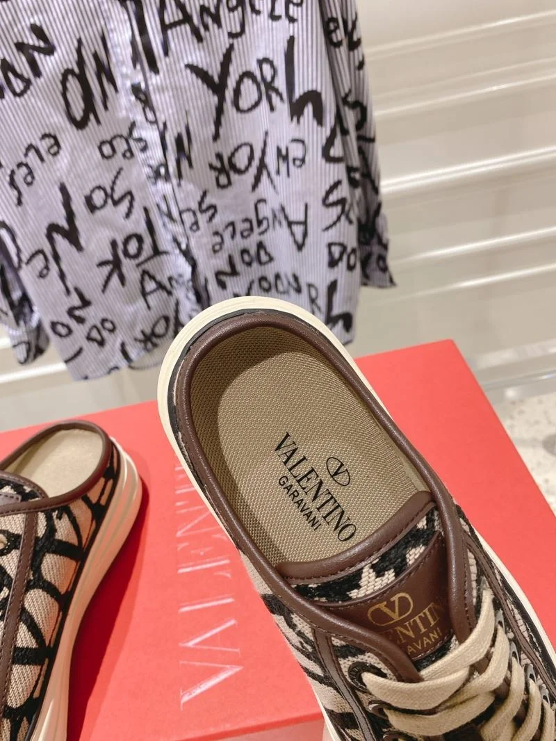 OEM Valentino Slippers