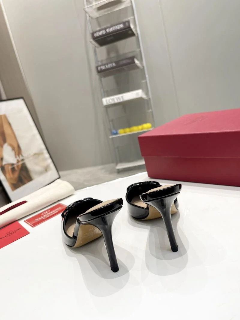 Discounted Valentino Slippers