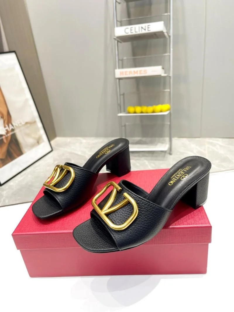 Legit Valentino Slippers