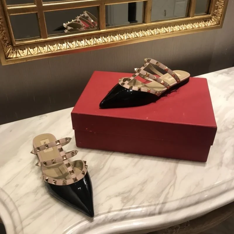 Precise copy Valentino Slippers