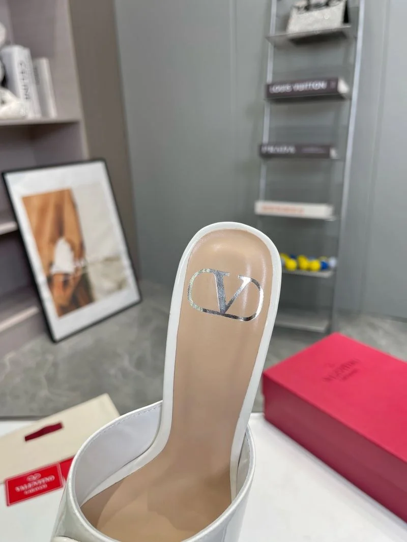 Bargain Valentino Slippers
