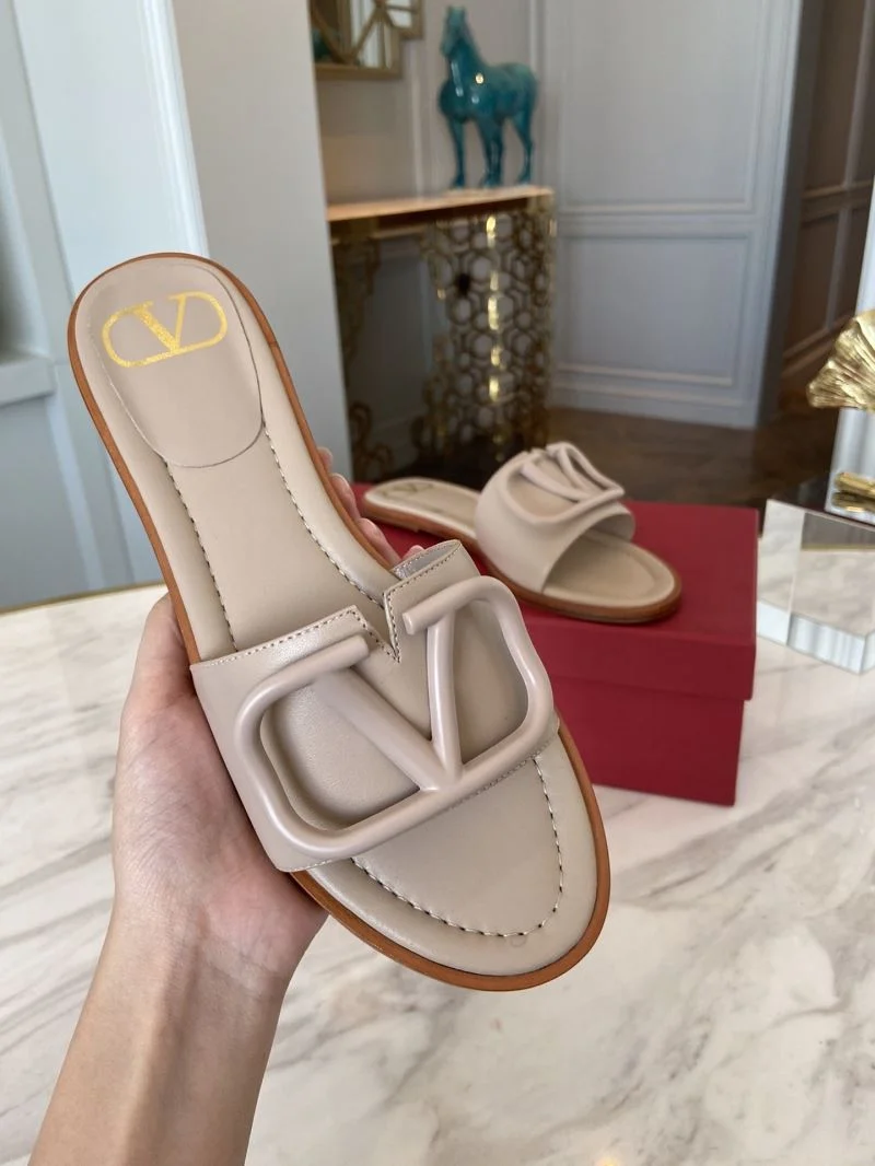 Brand-authenticated Valentino Slippers