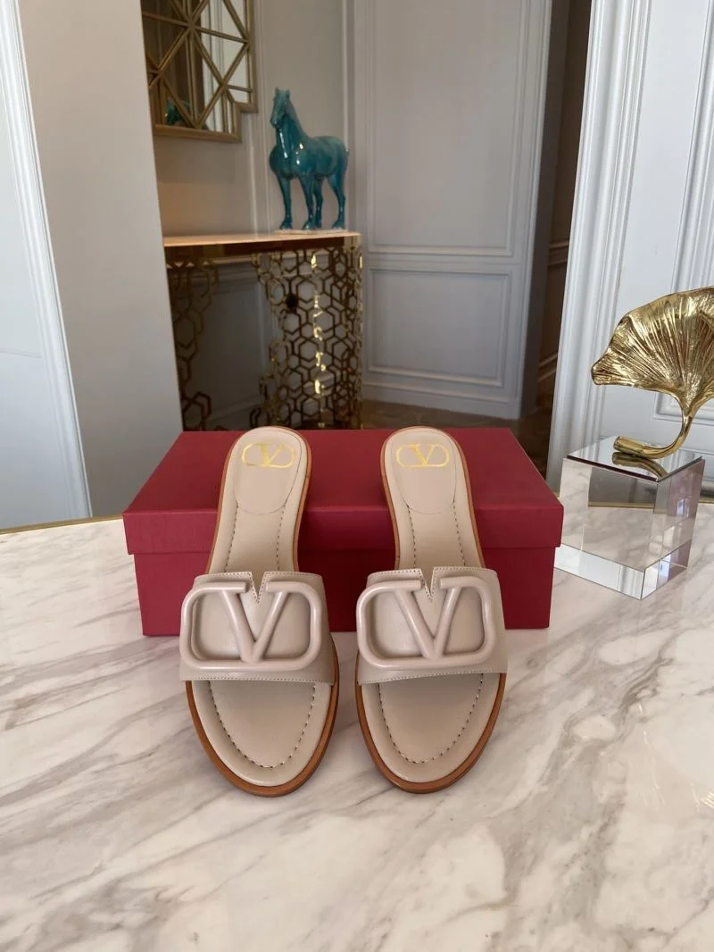 Brand-authenticated Valentino Slippers