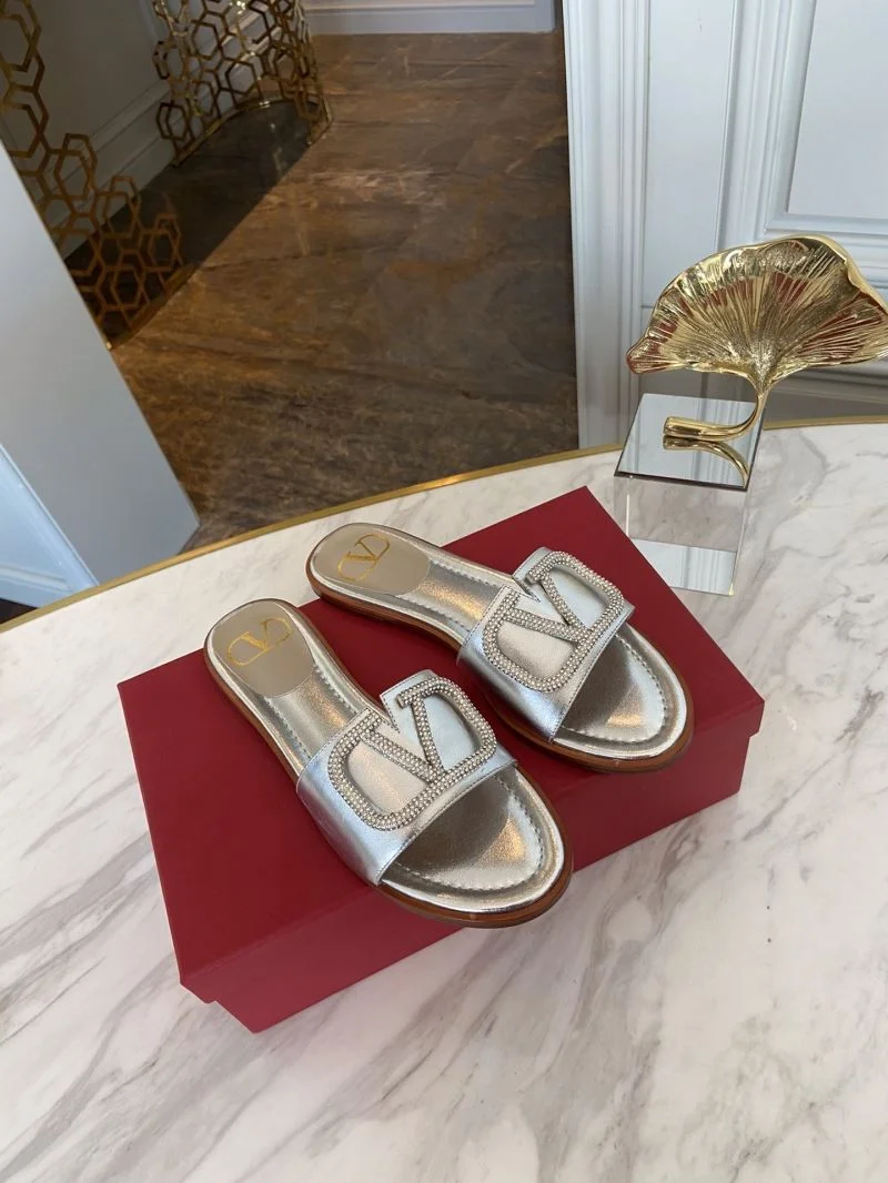 Brand-original Valentino Slippers