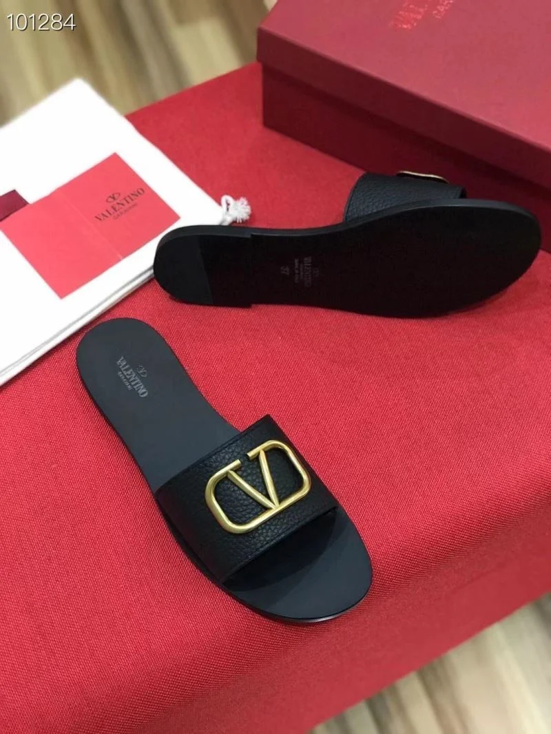 Factory-made Valentino Slippers