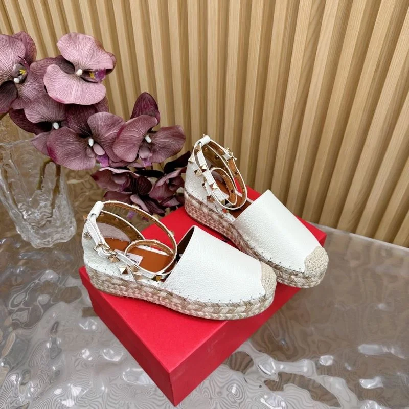 Bargain Valentino Slippers