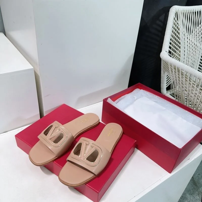 Top mirror Valentino Slippers