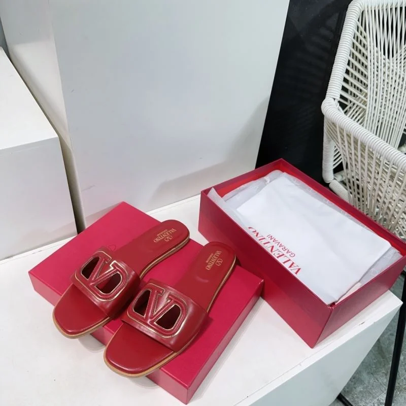 Top mirror Valentino Slippers