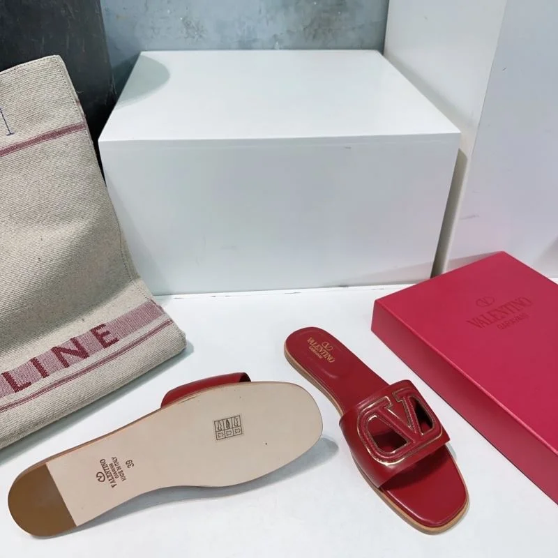 Top mirror Valentino Slippers