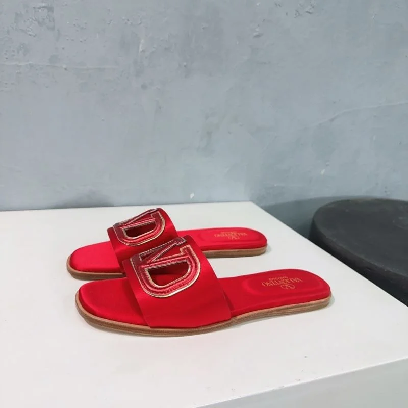 Discounted Valentino Slippers