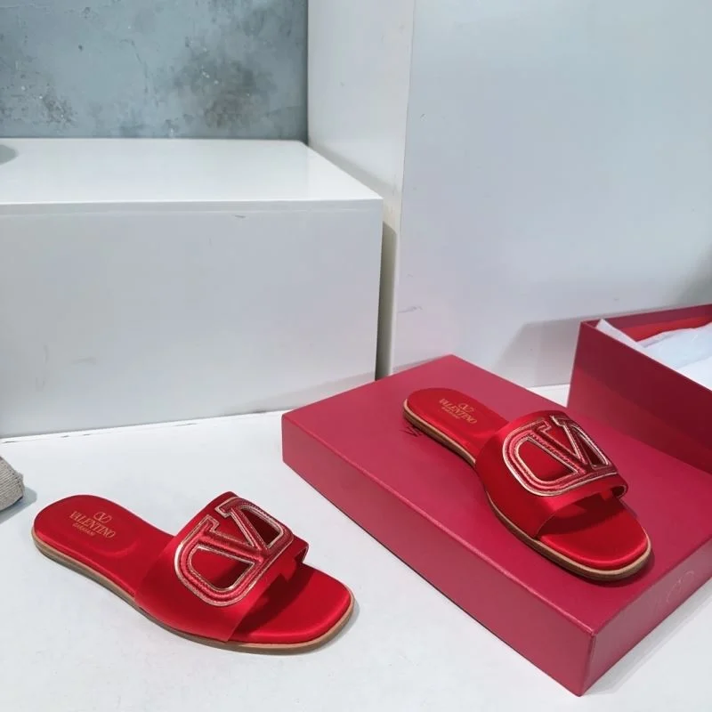 Discounted Valentino Slippers