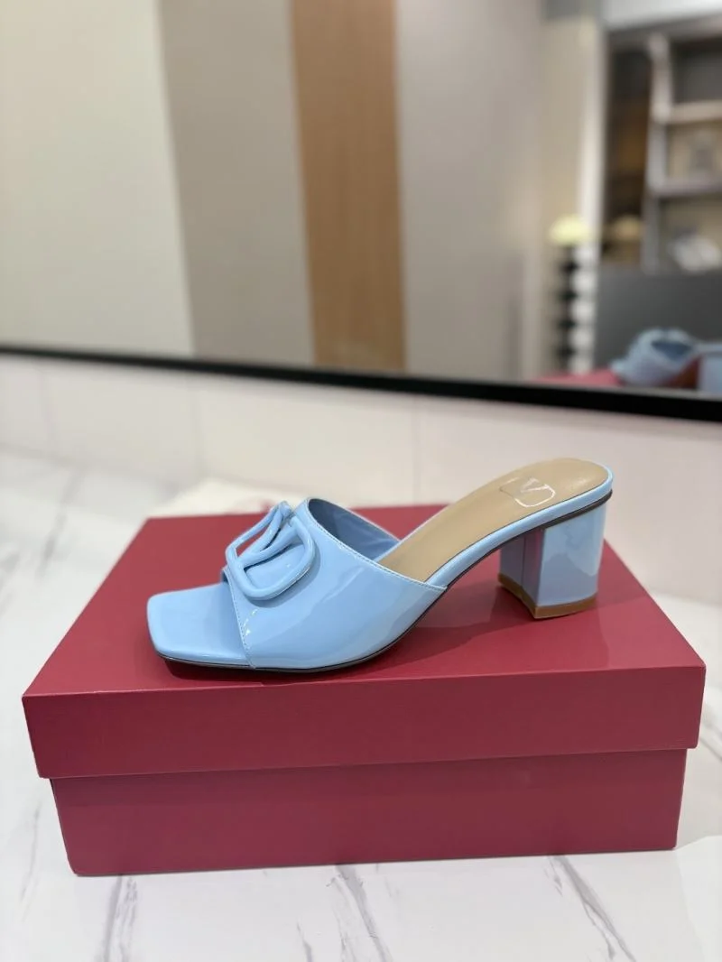 Top match Valentino Slippers