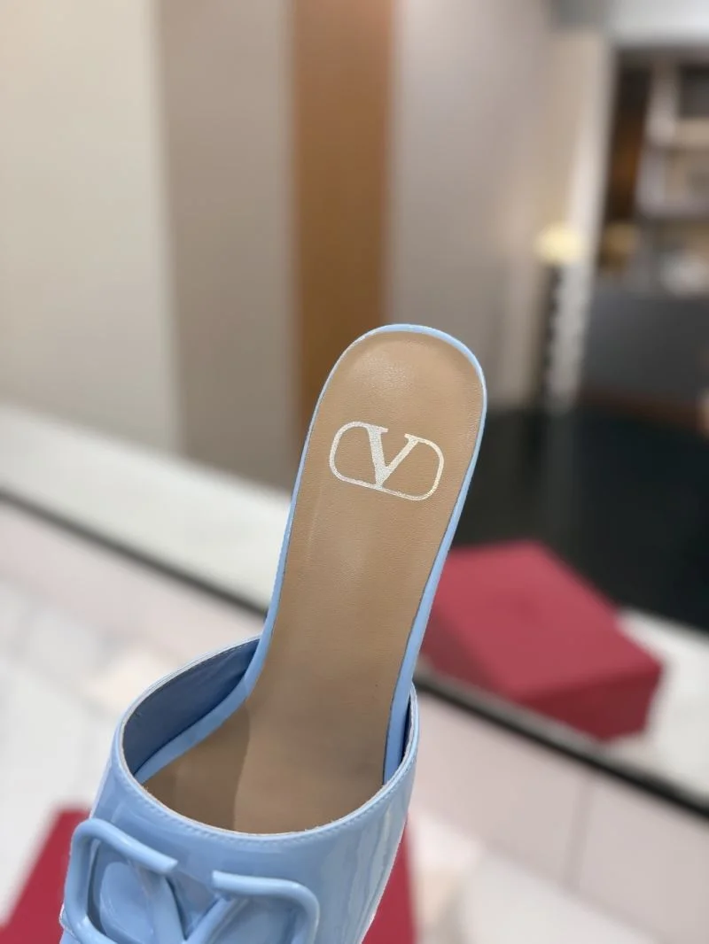 Top match Valentino Slippers