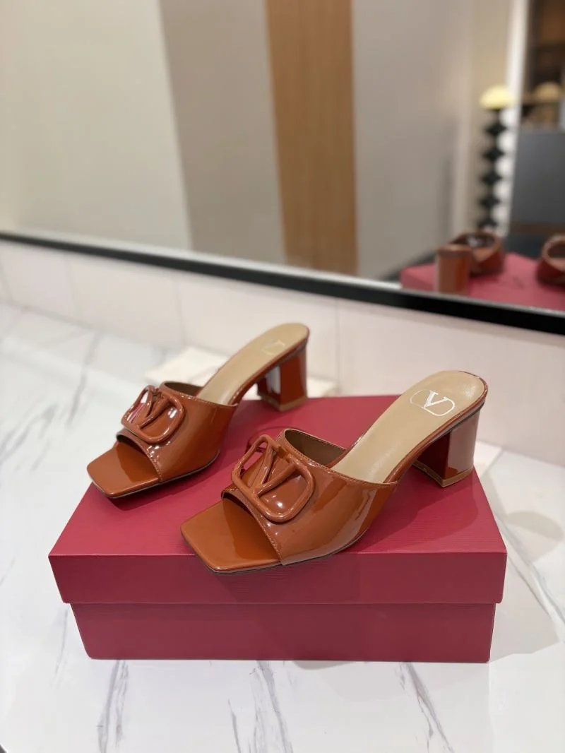 Factory-made Valentino Slippers