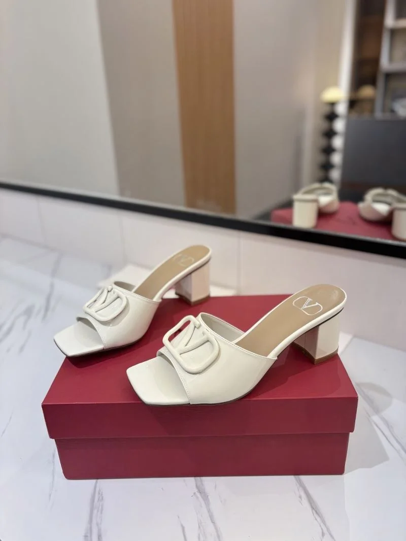 Mirror quality Valentino Slippers