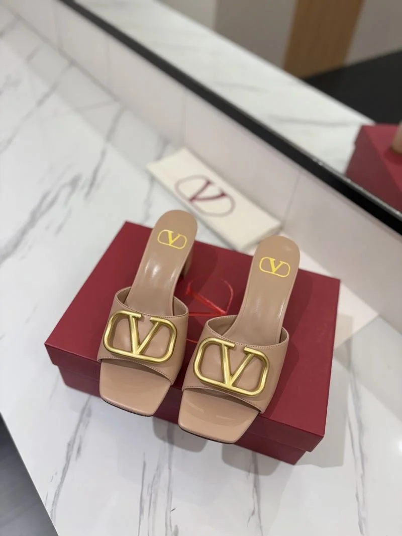 Inexpensive Valentino Slippers