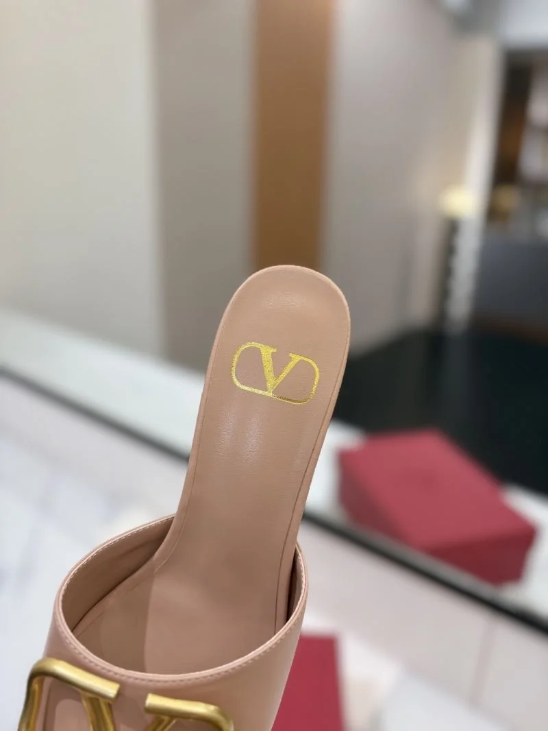 Inexpensive Valentino Slippers