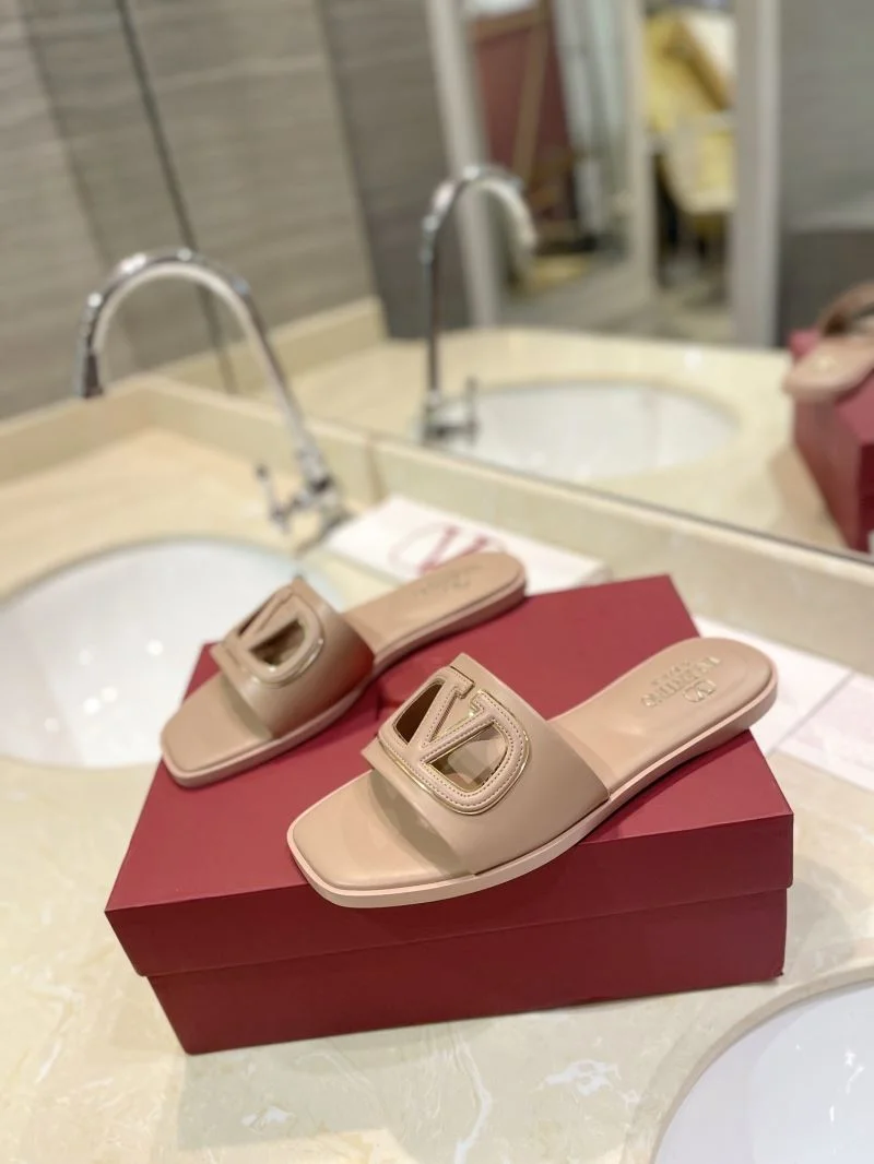 Top mirror Valentino Slippers