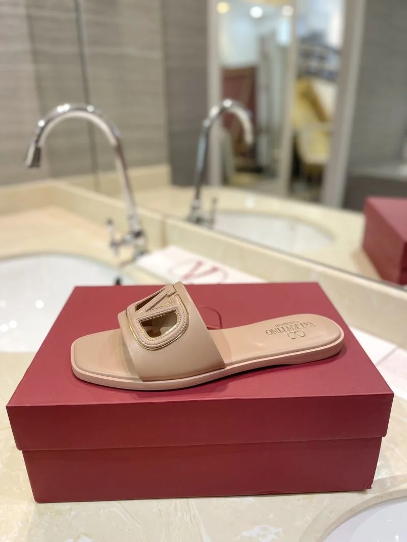 Top mirror Valentino Slippers