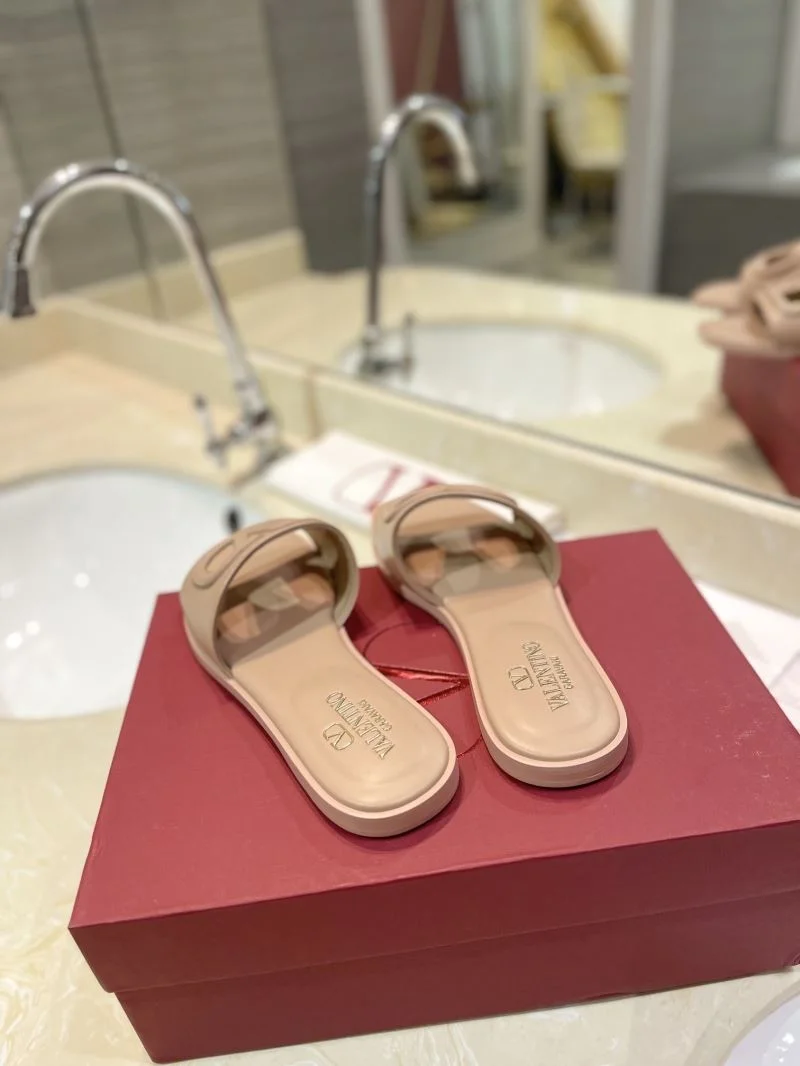Top mirror Valentino Slippers