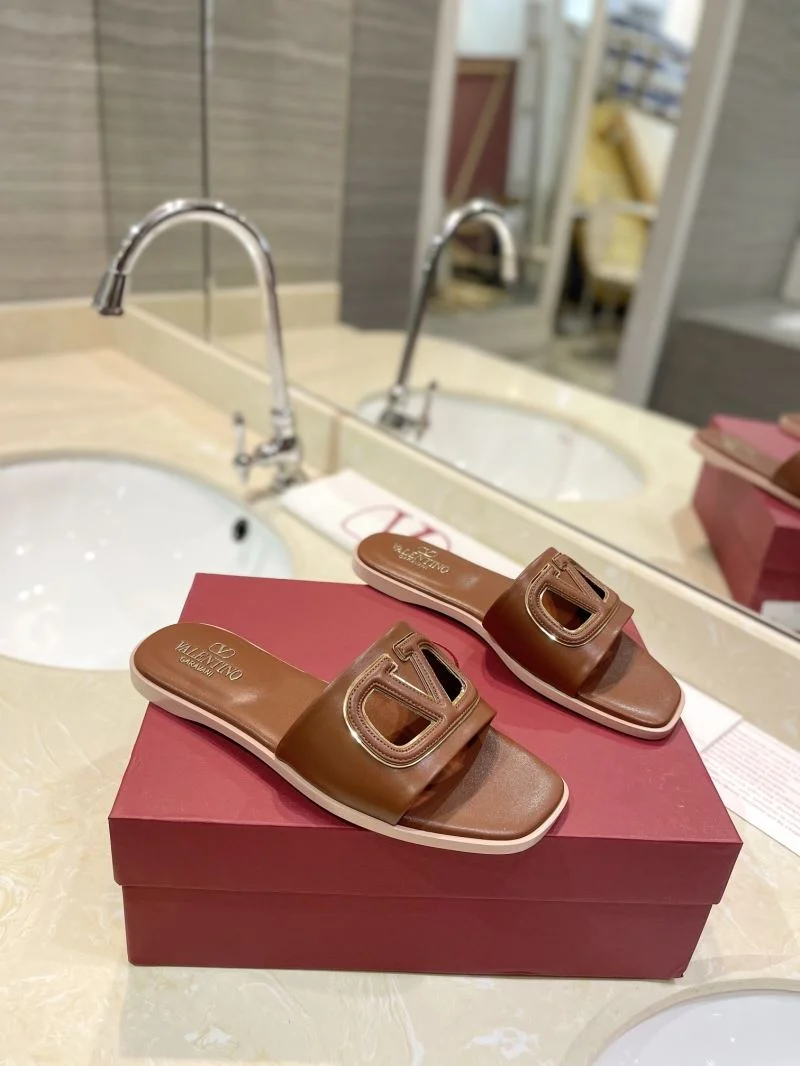 Inexpensive Valentino Slippers