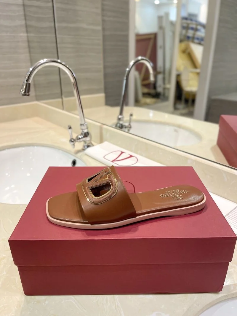 Inexpensive Valentino Slippers