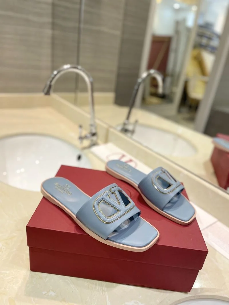 Value-priced Valentino Slippers