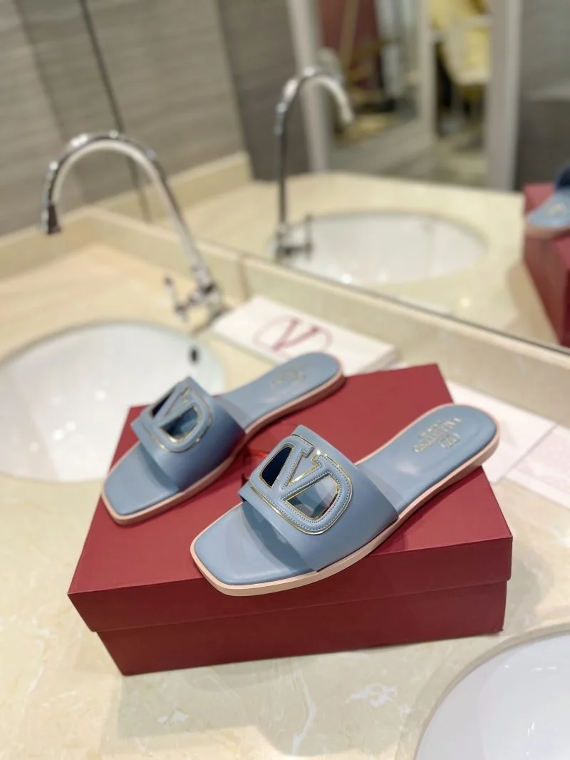 Value-priced Valentino Slippers