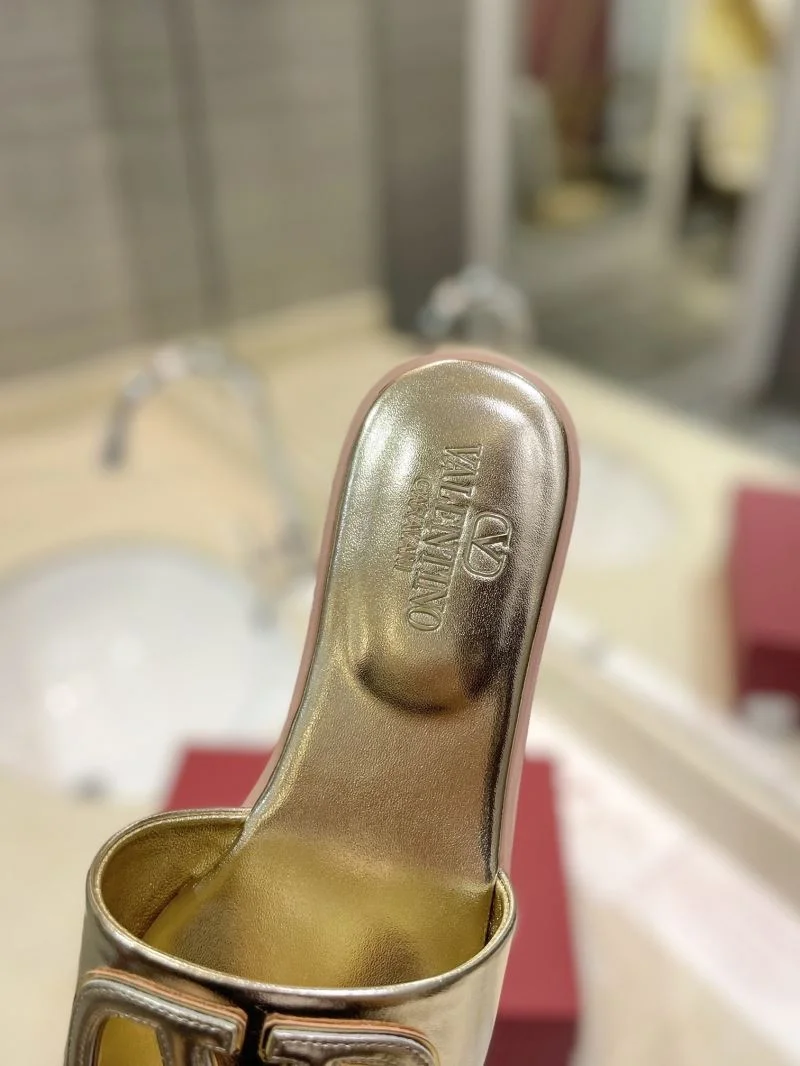 Brand-authenticated Valentino Slippers