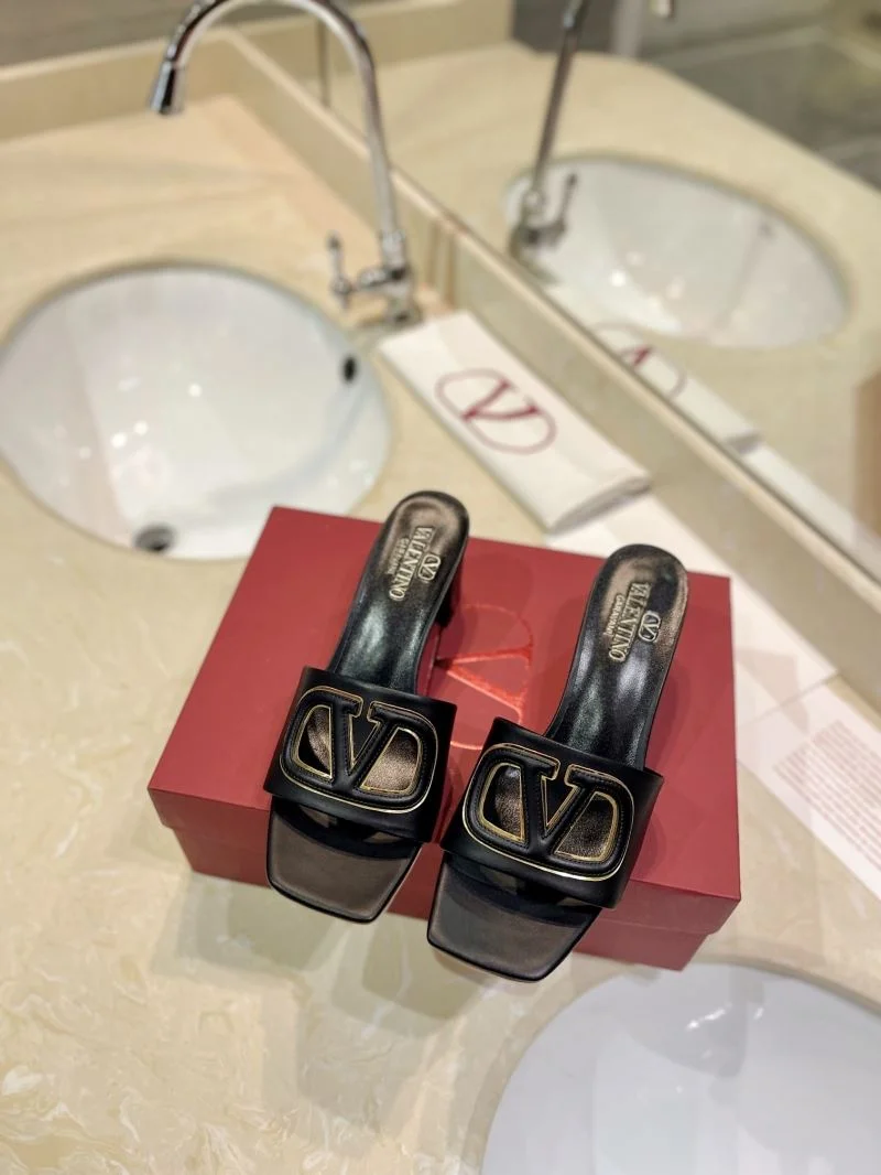 Discounted Valentino Slippers
