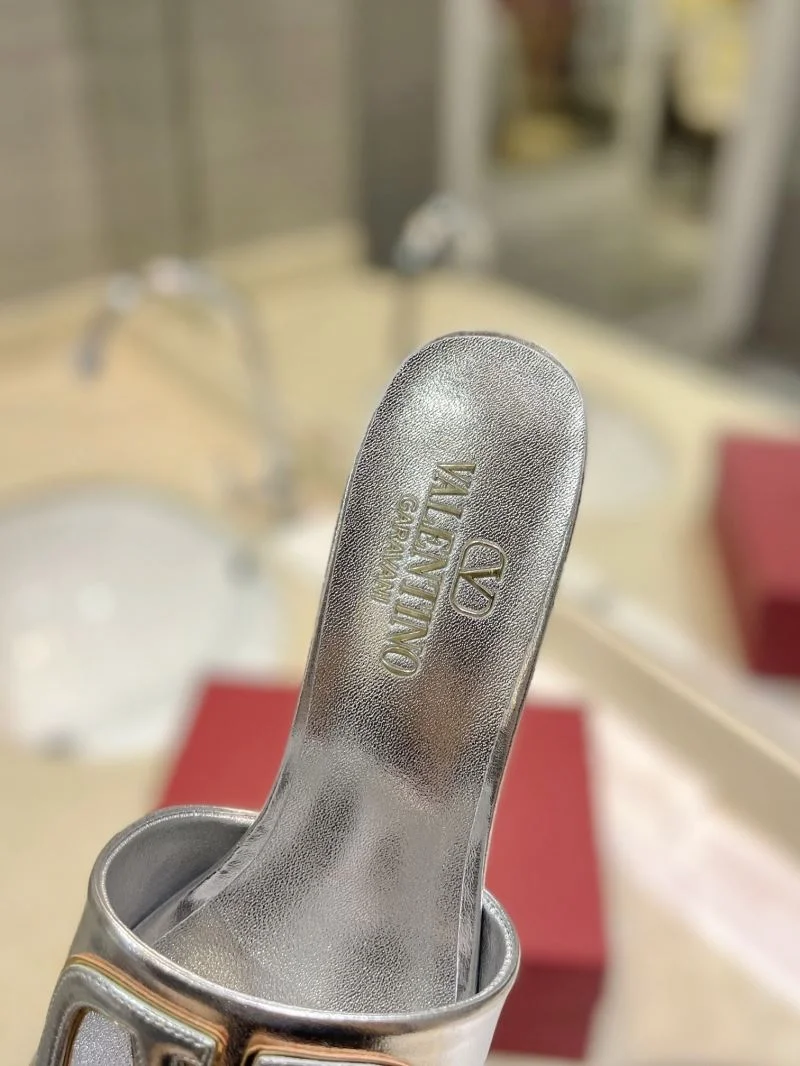 Precise copy Valentino Slippers