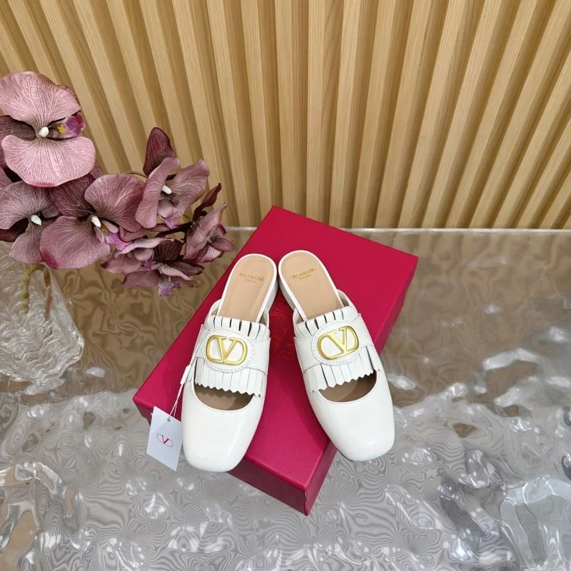 Inexpensive Valentino Slippers