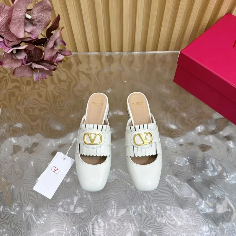 Inexpensive Valentino Slippers