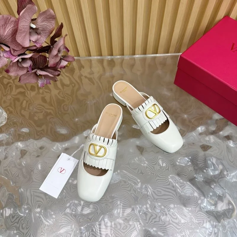 Inexpensive Valentino Slippers