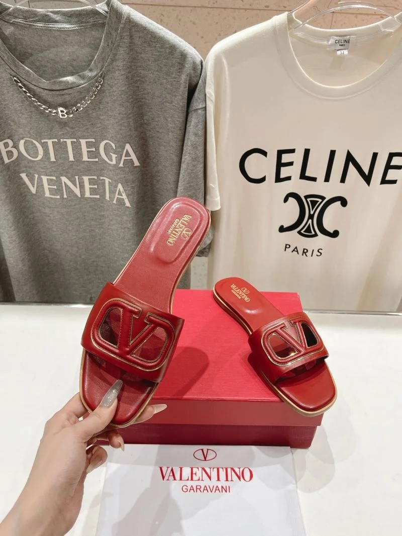 Top match Valentino Slippers