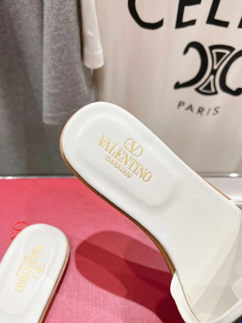 Precise copy Valentino Slippers
