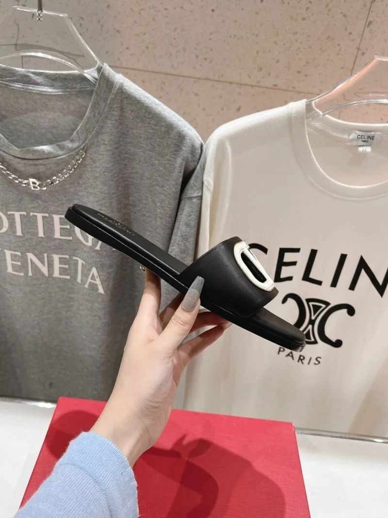Brand-authenticated Valentino Slippers