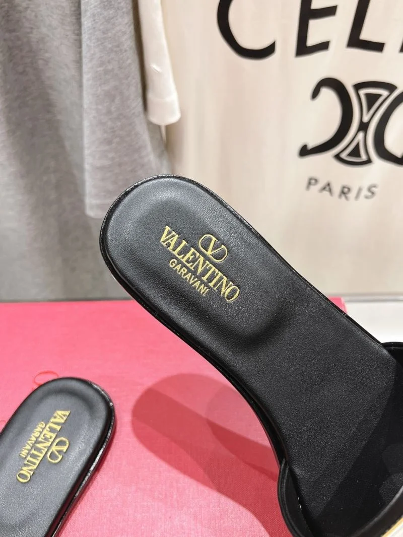 Brand-authenticated Valentino Slippers