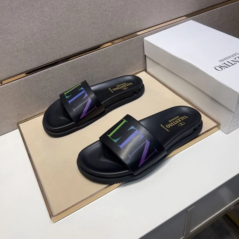 Exact replica Valentino Slippers