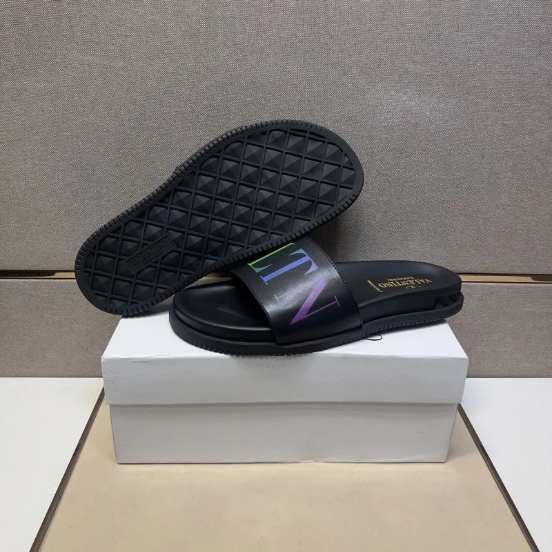 Exact replica Valentino Slippers