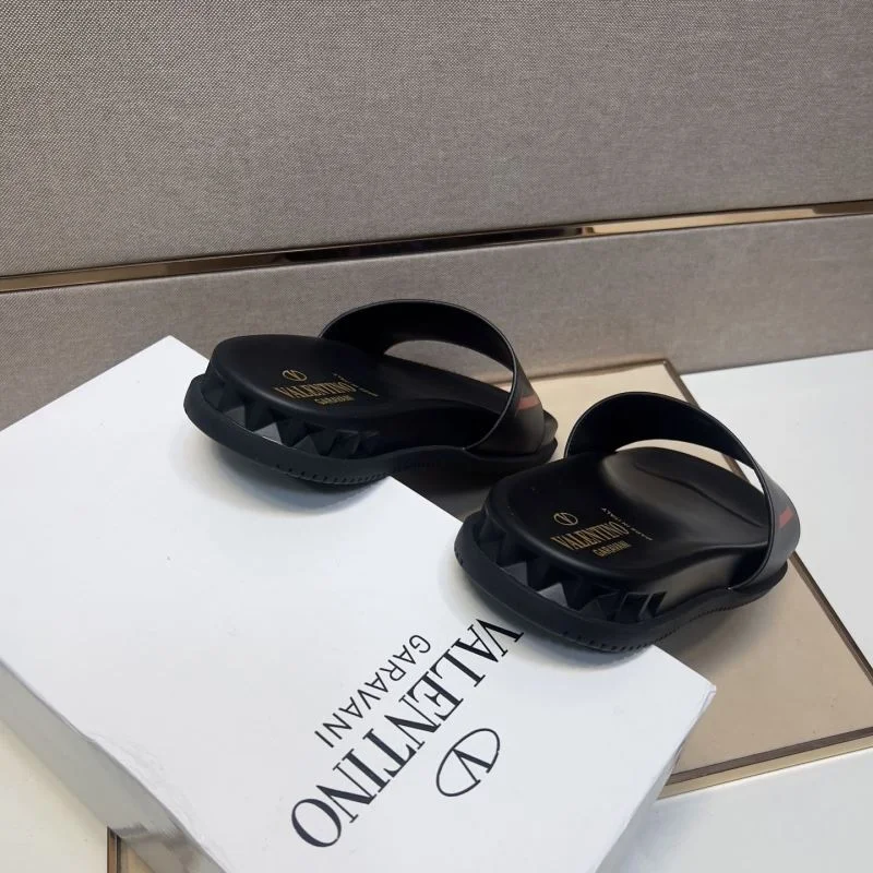 Exact replica Valentino Slippers