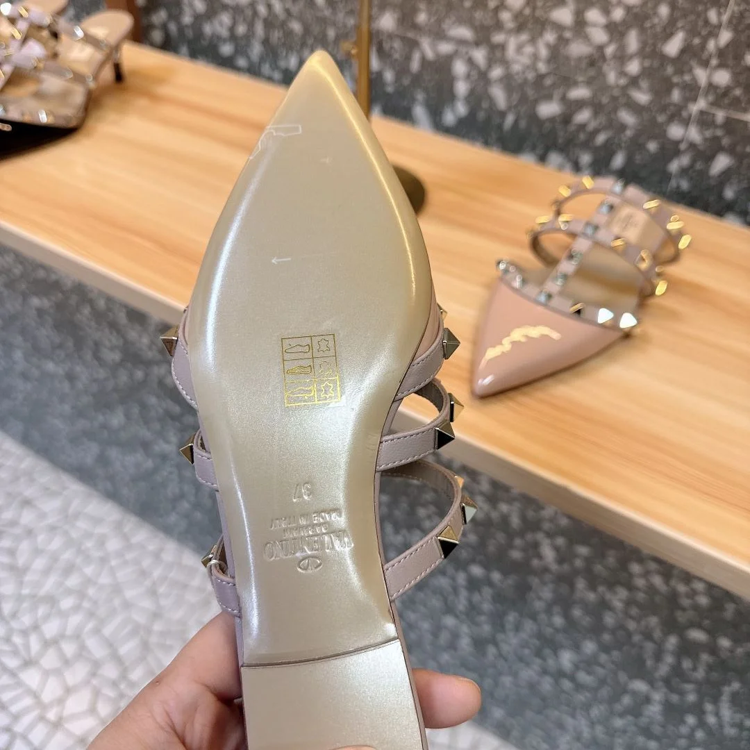 Affordable Valentino Slippers