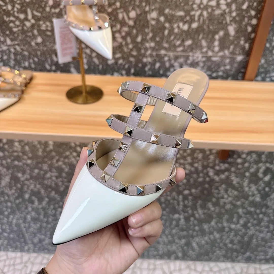 Precise copy Valentino Slippers
