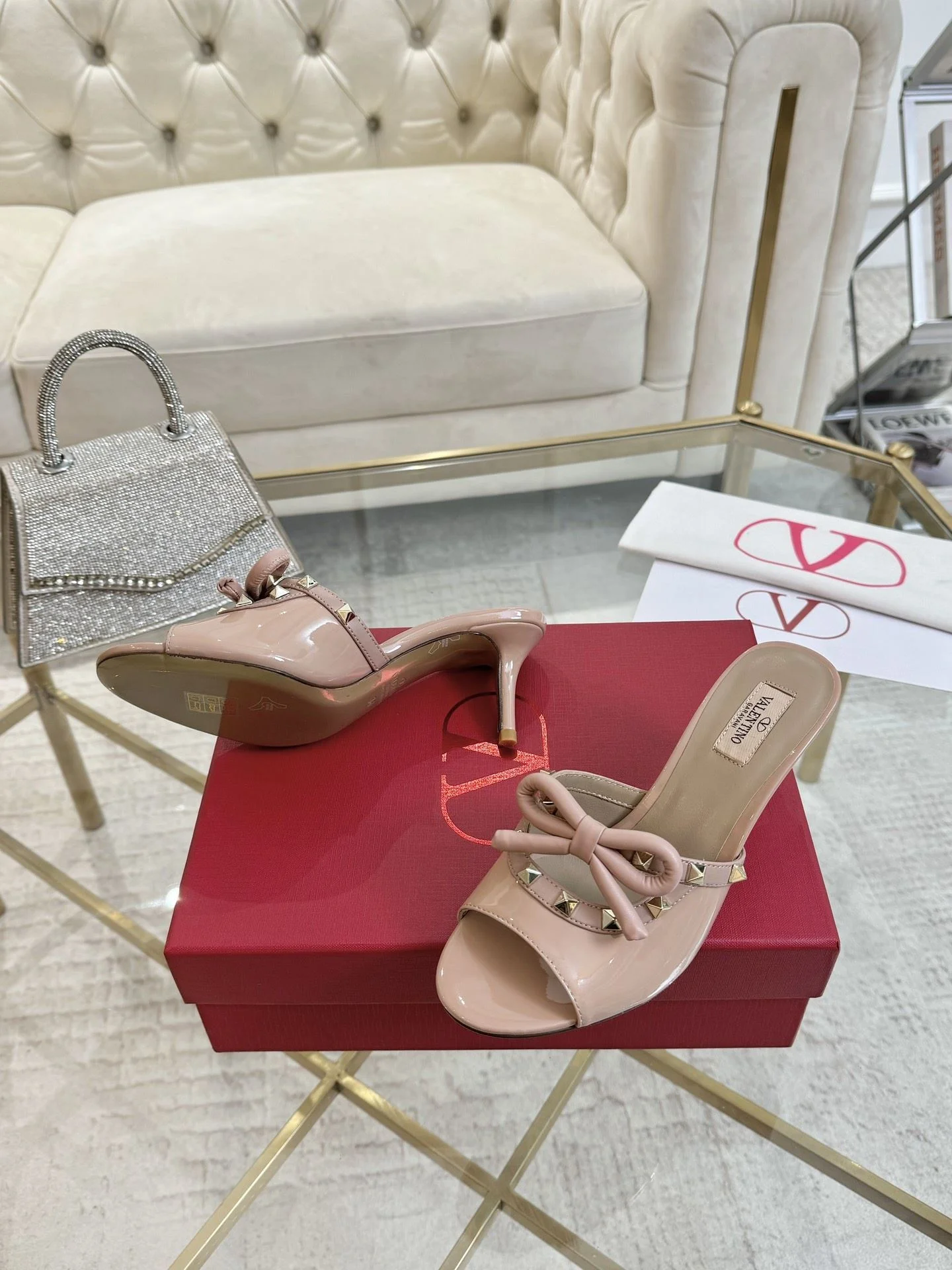 Exact replica Valentino Slippers